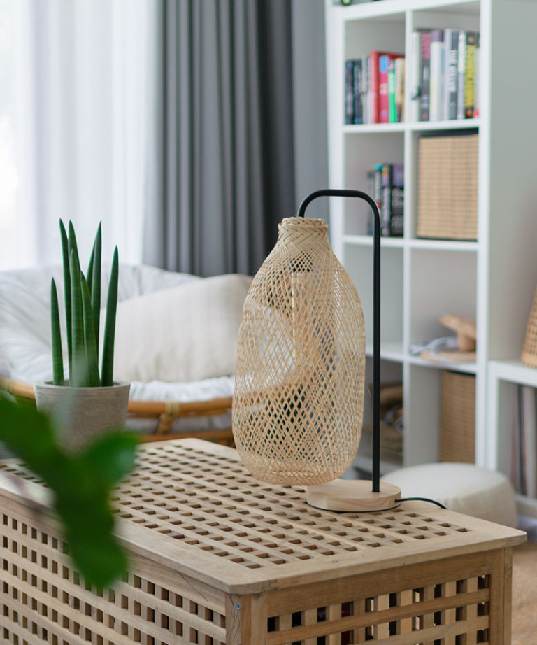 Classic Bamboo Rattan Table Lamp - Black & Wood